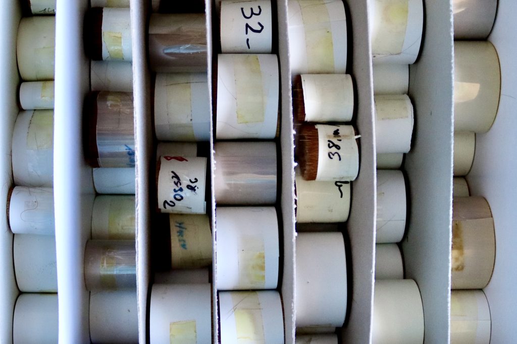 Materials used for brush making - lineo1911